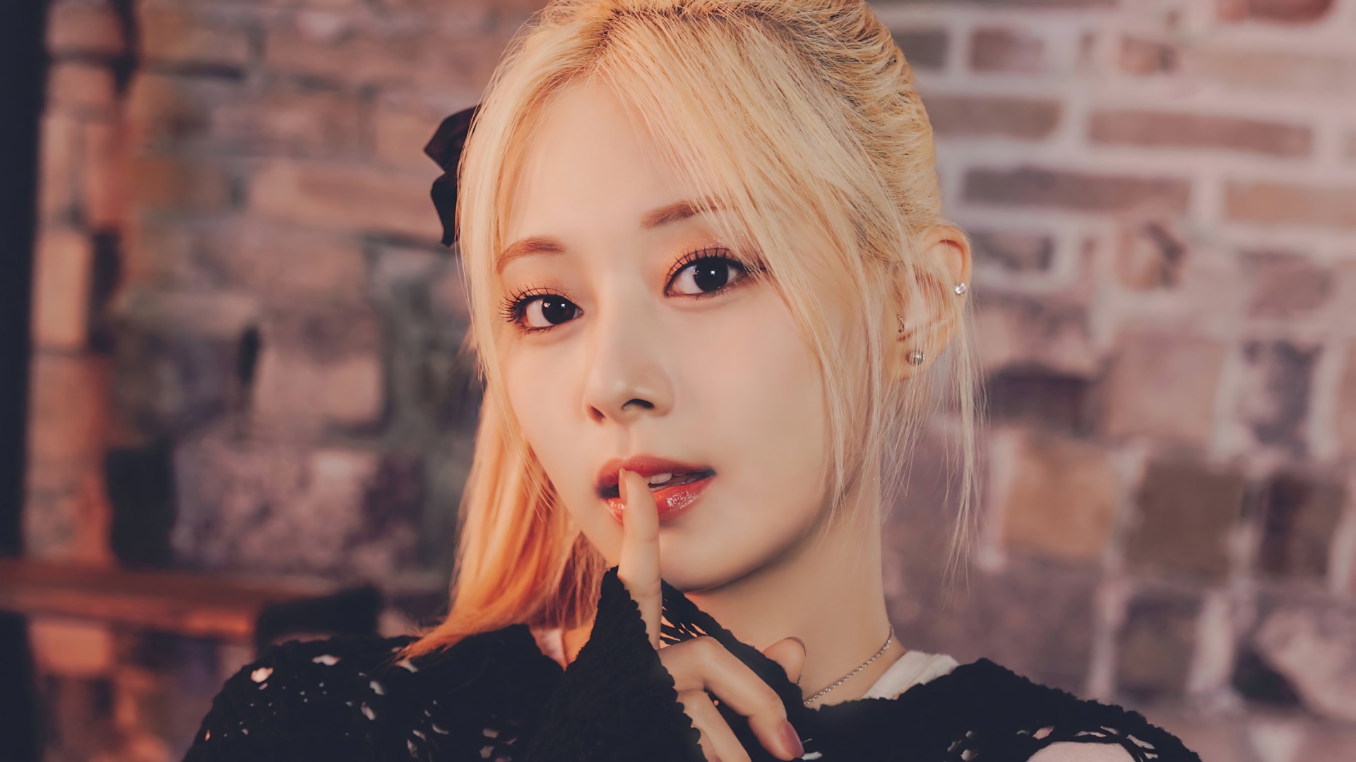 Tzuyu: K-Pop Icon Captivating Beauty Rankings