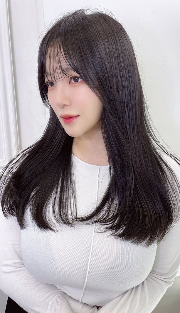 Japanese Beauty Icons: Top Models 2025 – OMG! Idol