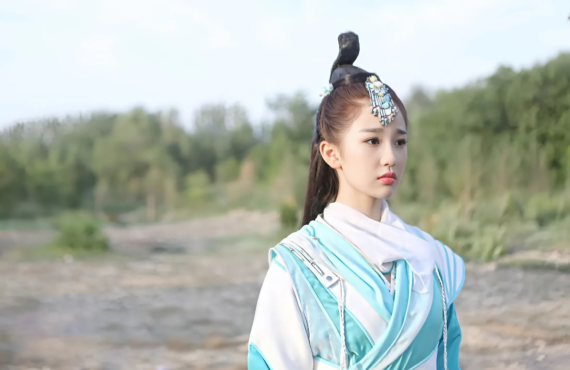 Esther Yu Profile - Biography, Age, Fun Facts