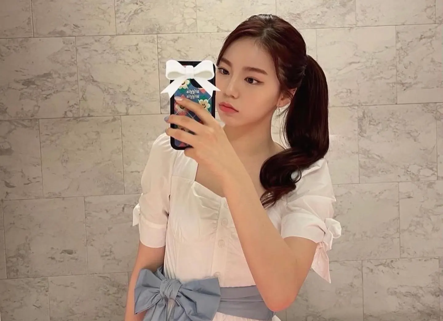 Ayaka (NiziU): Profile, Career, Photo, and Facts