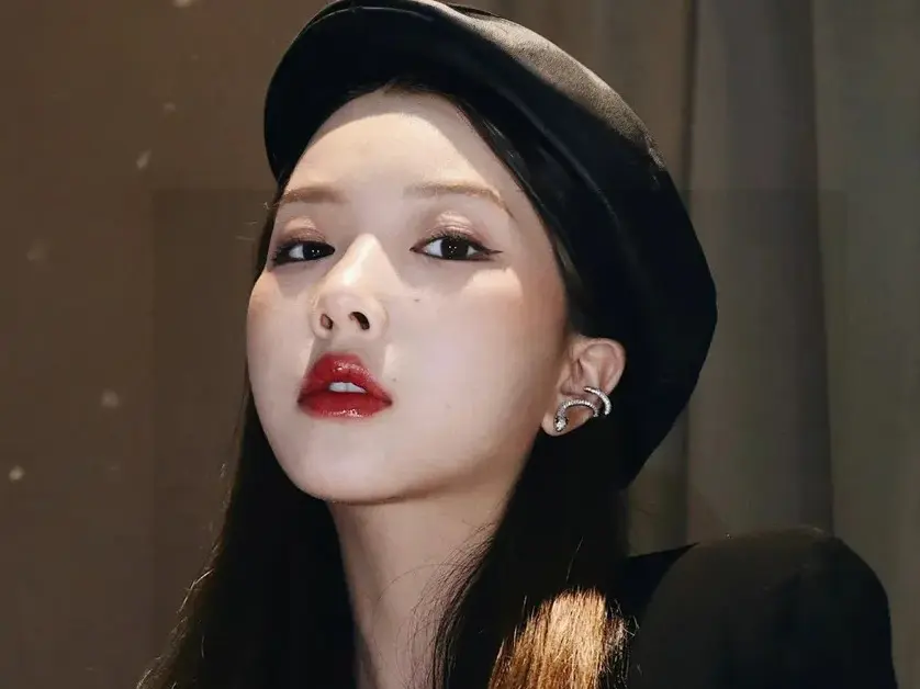 Wang Xiao Cao (singer): Profile, Career, Photos & Fun Facts